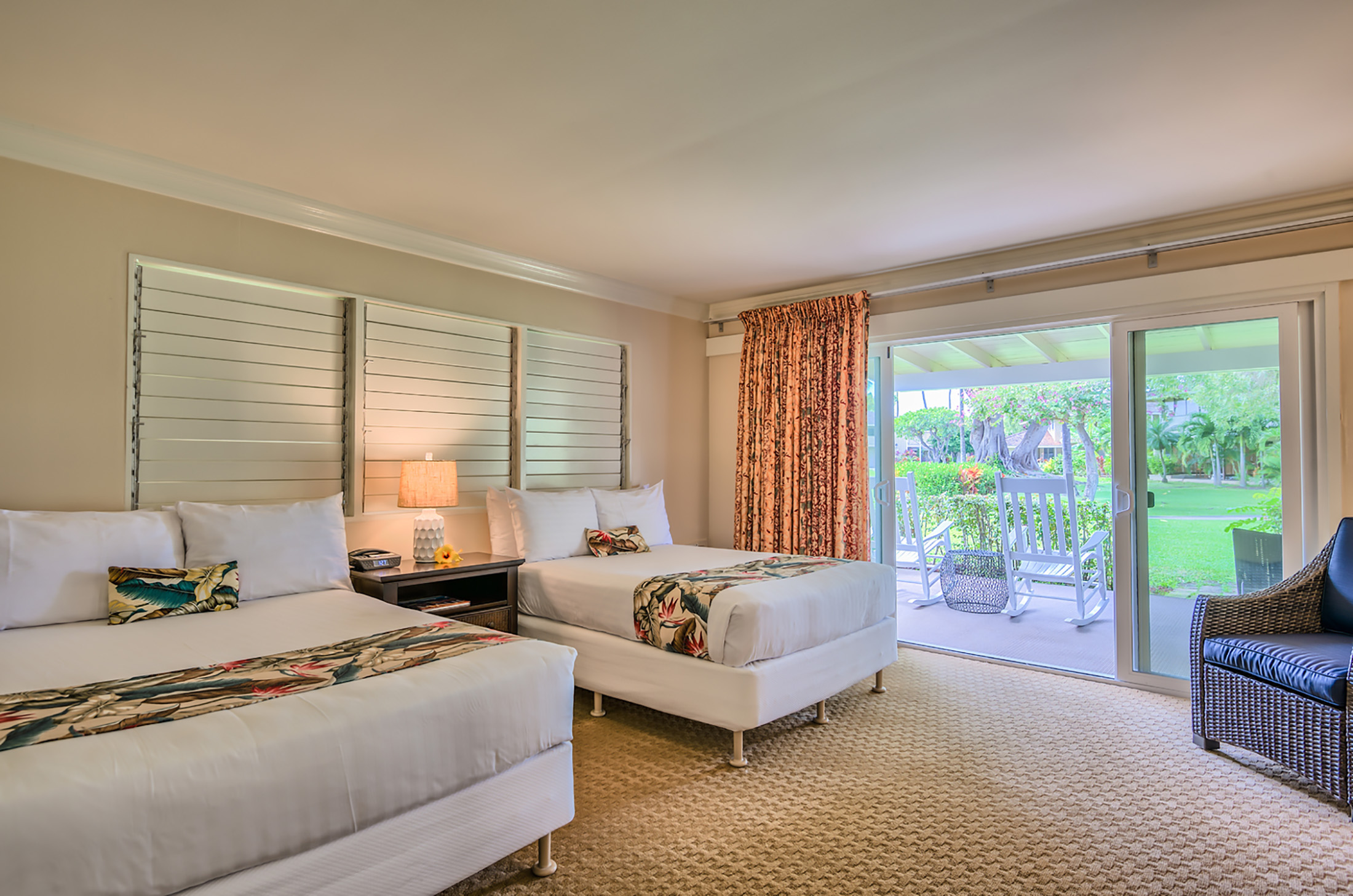 Luxury Beachfront Lodging In Lahaina | Royal Lahaina Resort